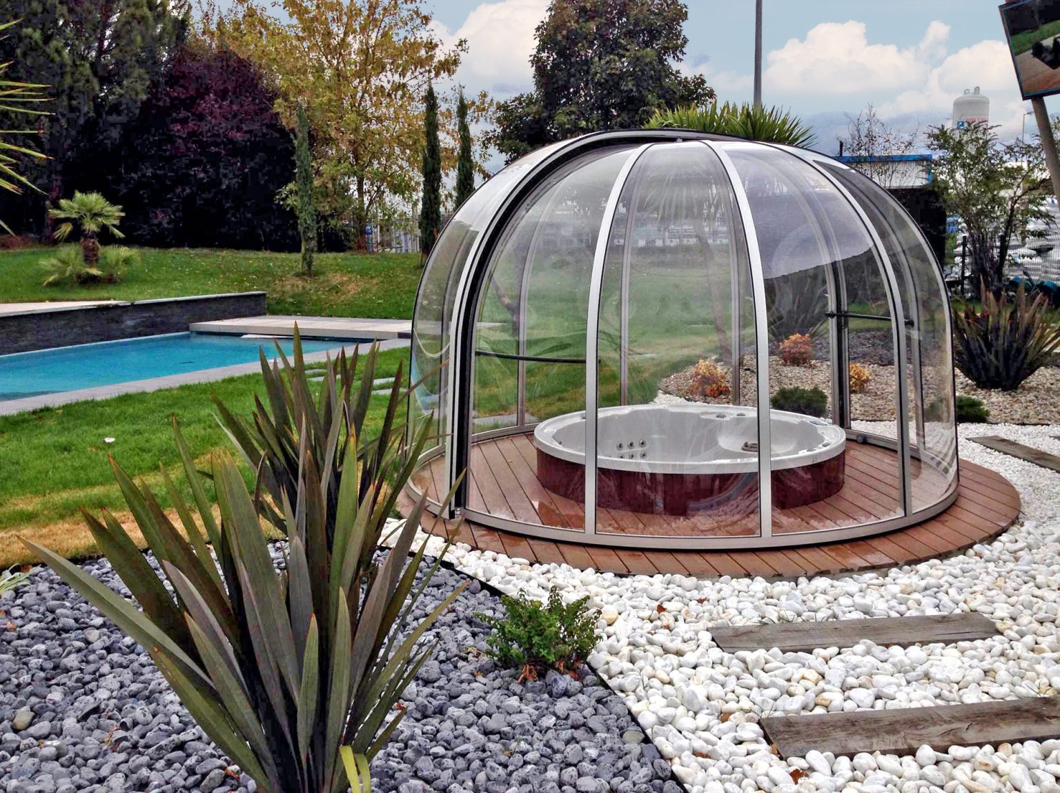 Abri de Jacuzzi Extérieur - Espace Cover